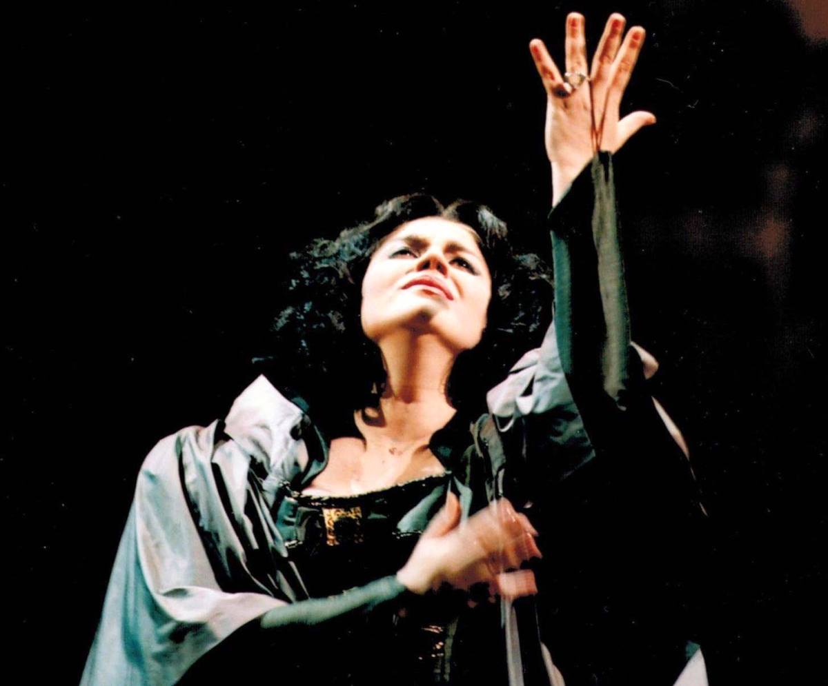 Doina Dimitriu în arhiva Opera Magazine – Despre Opera